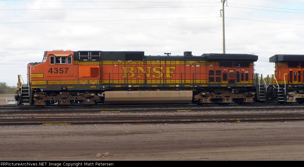 BNSF 4357
